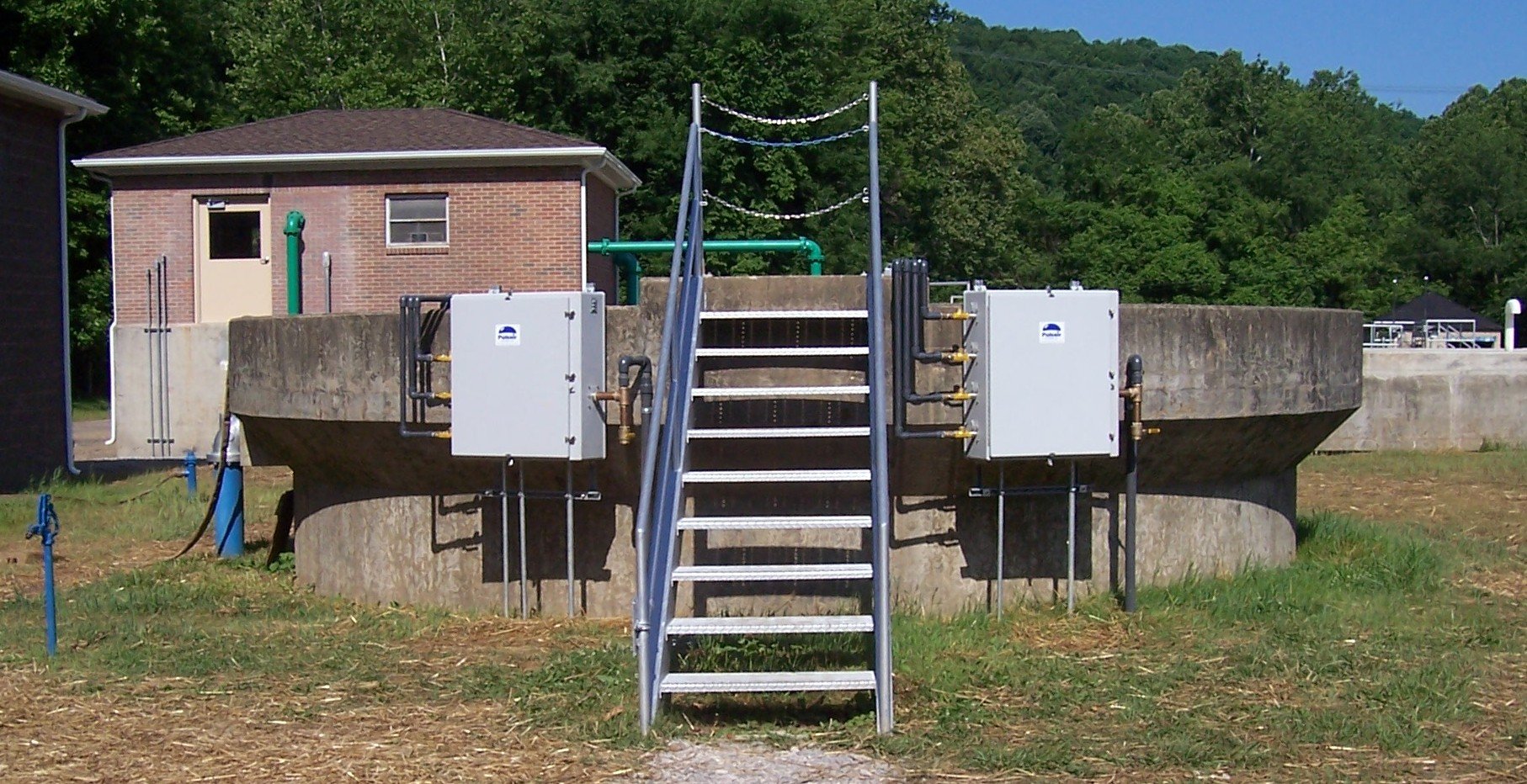 secondary encls city of grafton - sludge tank mixng large bubble mixing ...